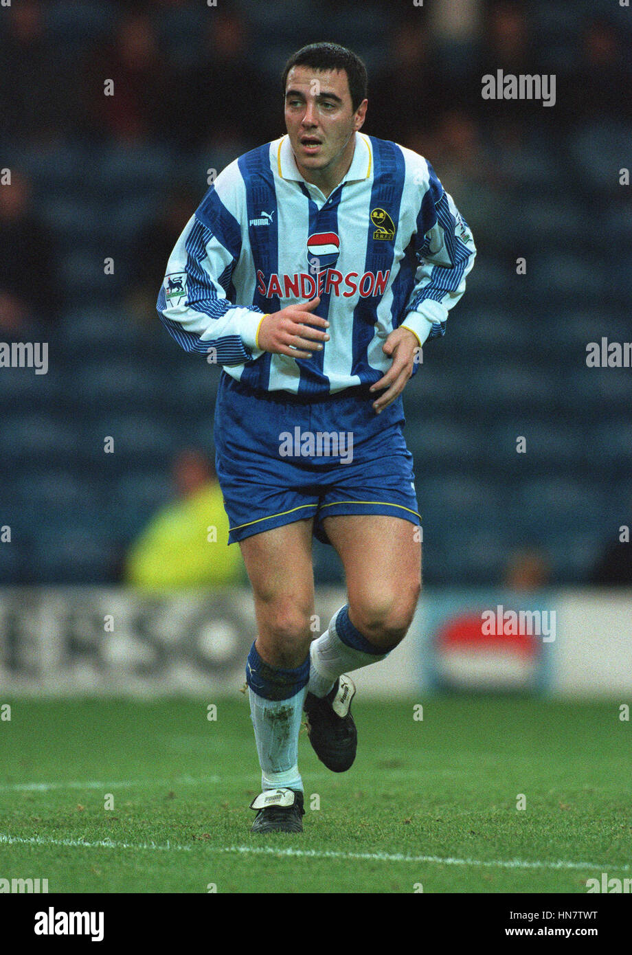 RYAN JONES SHEFFIELD WEDNESDAY FC 20 December 1994 Stock Photo - Alamy