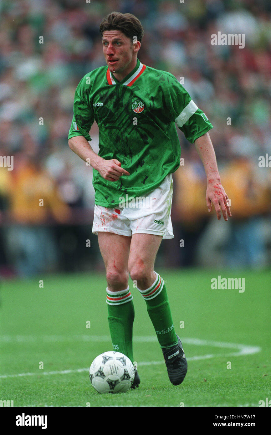 Andy townsend ireland hi-res stock photography and images - Alamy