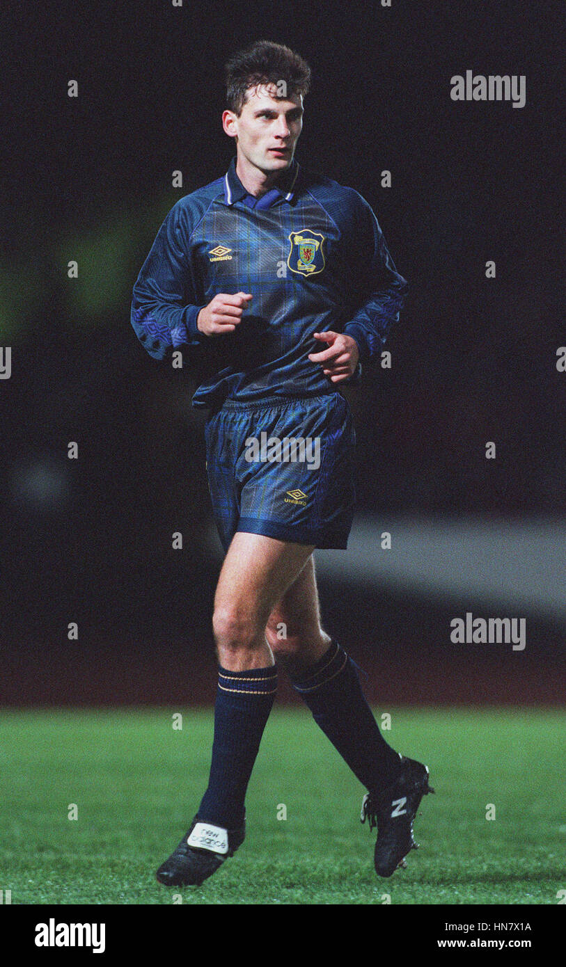 Craig levein hearts hi-res stock photography and images - Alamy