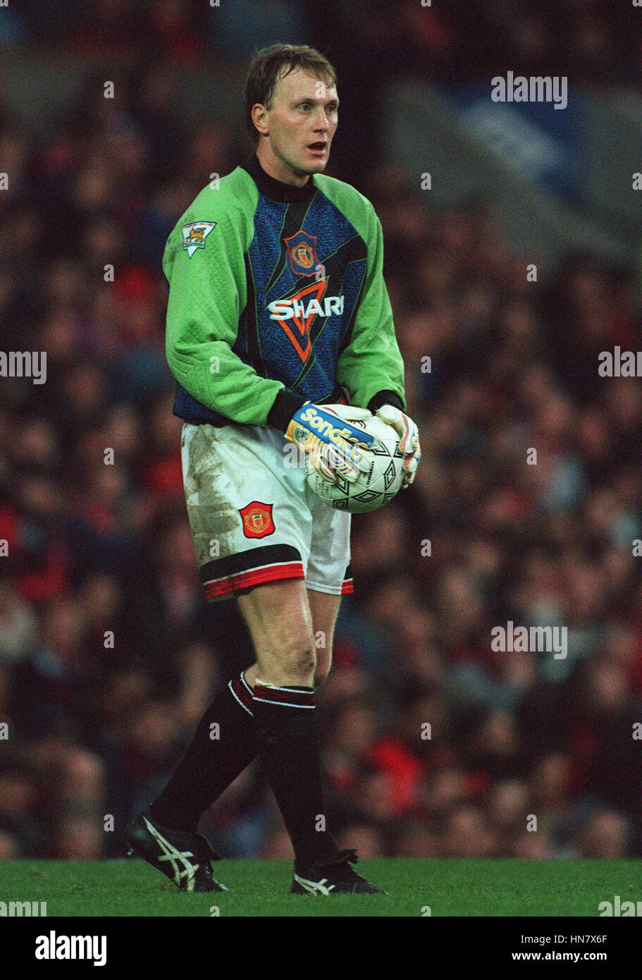 GARY WALSH MANCHESTER UNITED FC 05 December 1994 Stock Photo - Alamy