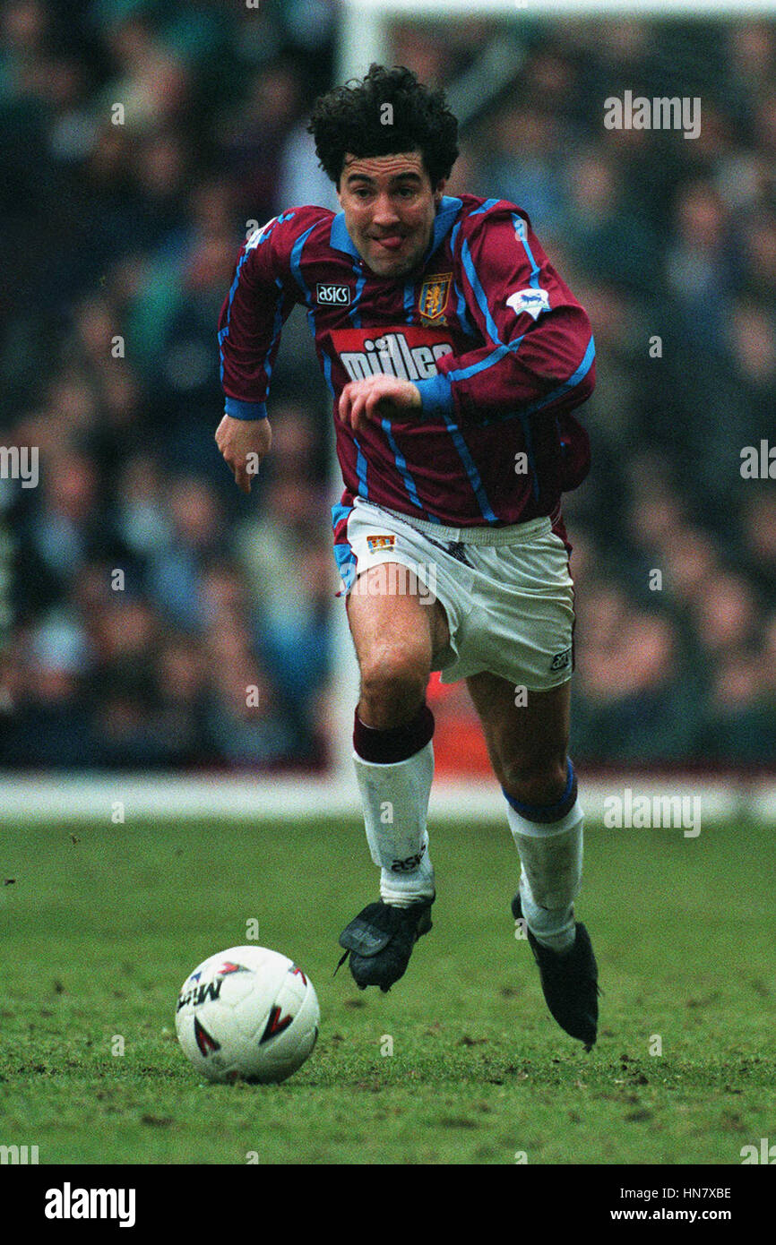 Dean saunders aston villa hi-res stock photography and images - Alamy