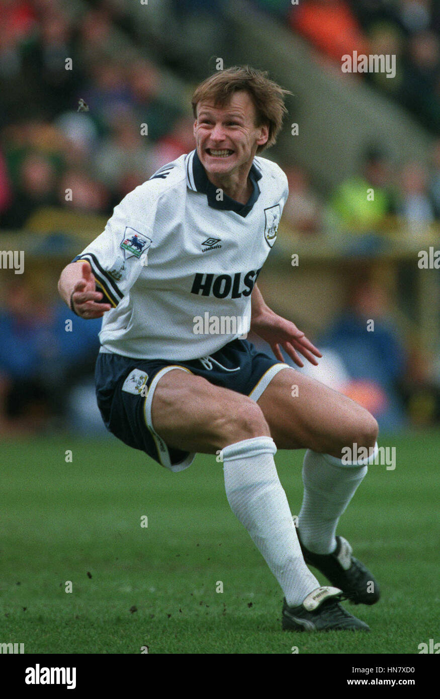 TEDDY SHERINGHAM TOTTENHAM HOTSPUR FC 04 April 1994 Stock Photo - Alamy