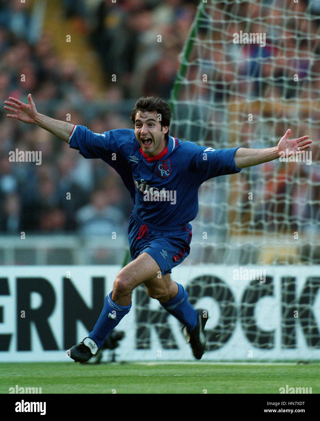 Gavin peacock chelsea hi-res stock photography and images - Alamy