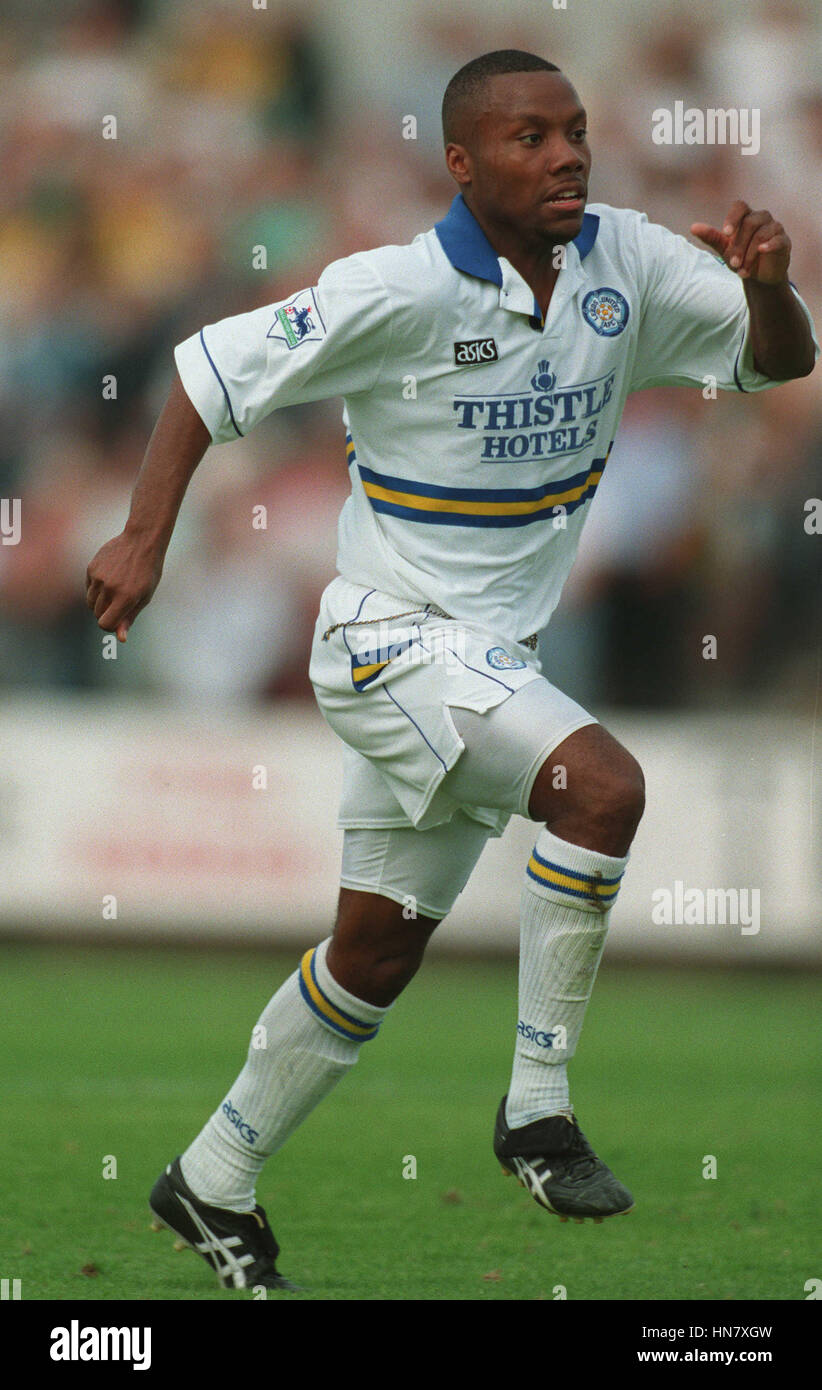 RODNEY WALLACE LEEDS UNITED FC 08 August 1994 Stock Photo - Alamy