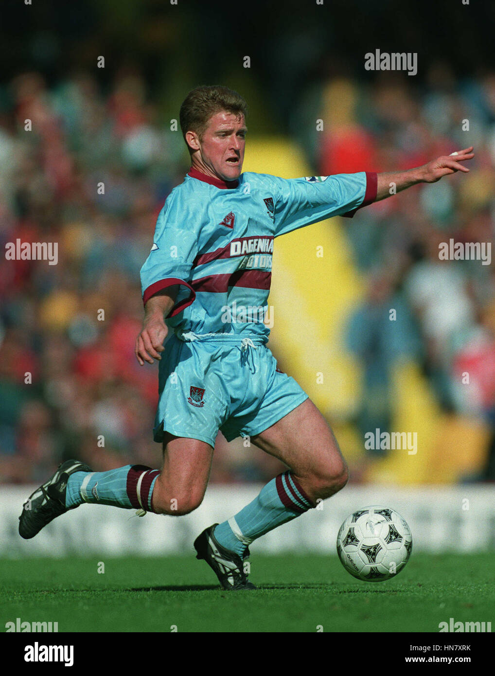 PETER BUTLER WEST HAM UNITED FC 12 September 1994 Stock Photo - Alamy
