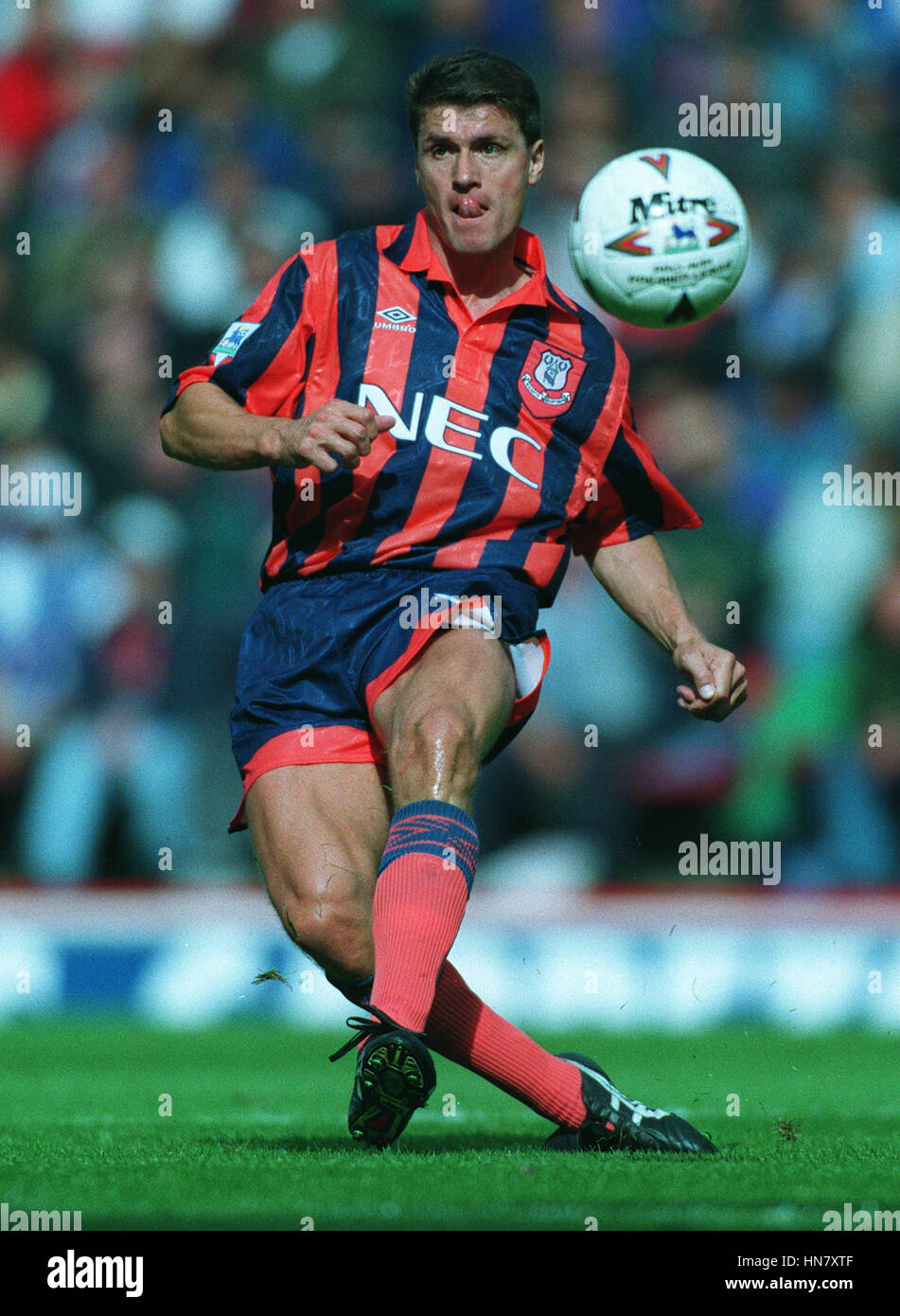 Paul rideout football hi-res stock photography and images - Alamy