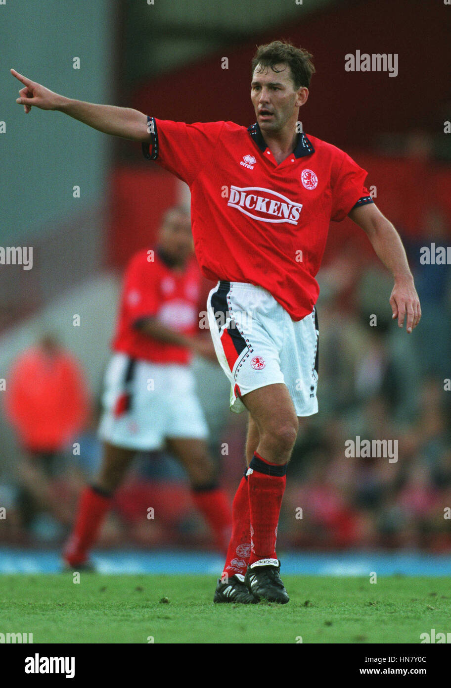 BRYAN ROBSON MIDDLESBROUGH FC 05 October 1994 Stock Photo - Alamy