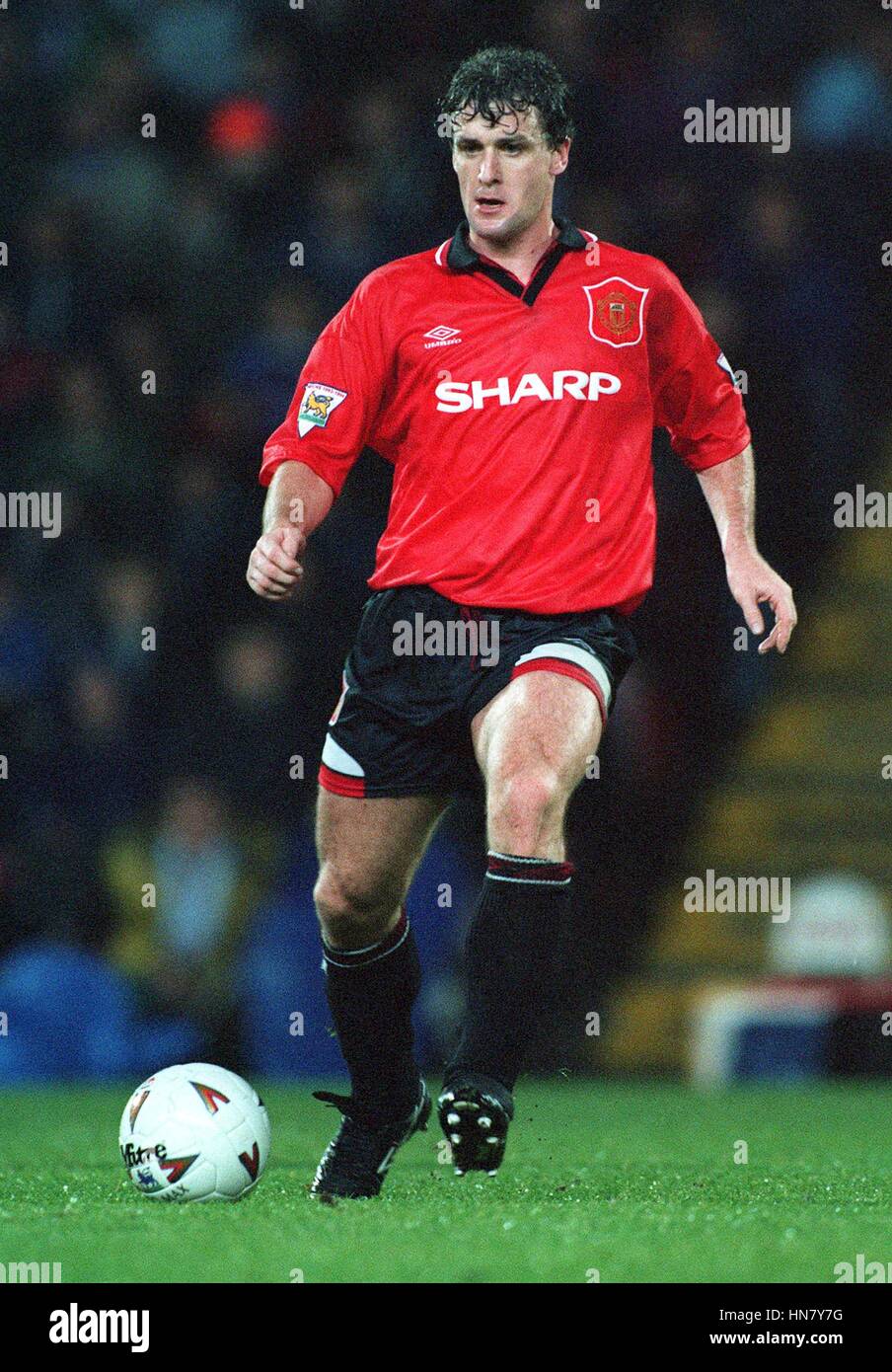 MARK HUGHES MANCHESTER UNITED FC 24 October 1994 Stock Photo - Alamy