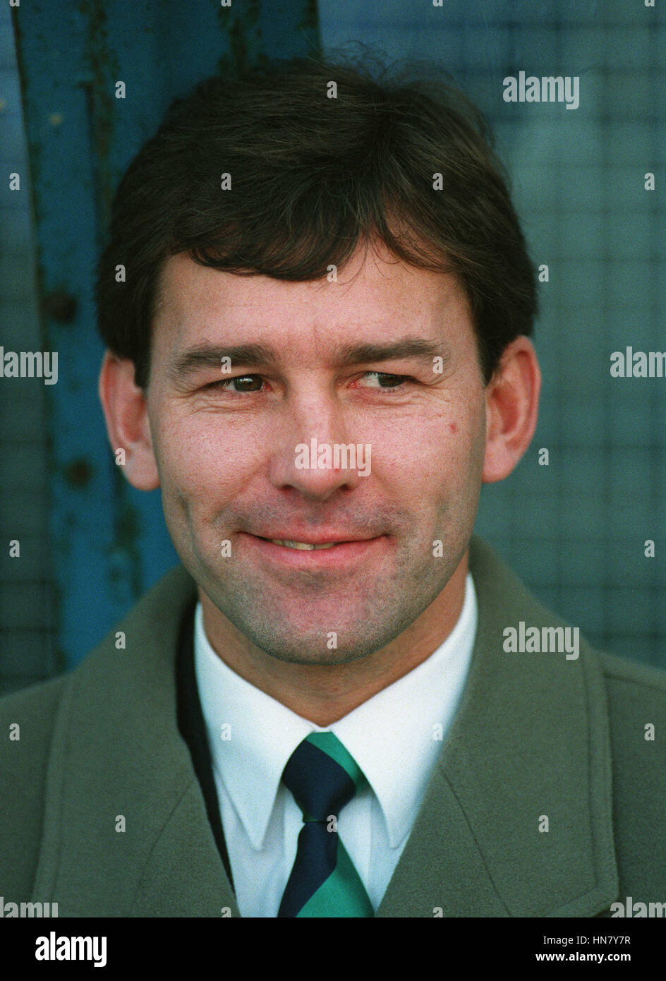 BRYAN ROBSON MIDDLESBROUGH FC 25 October 1994 Stock Photo - Alamy