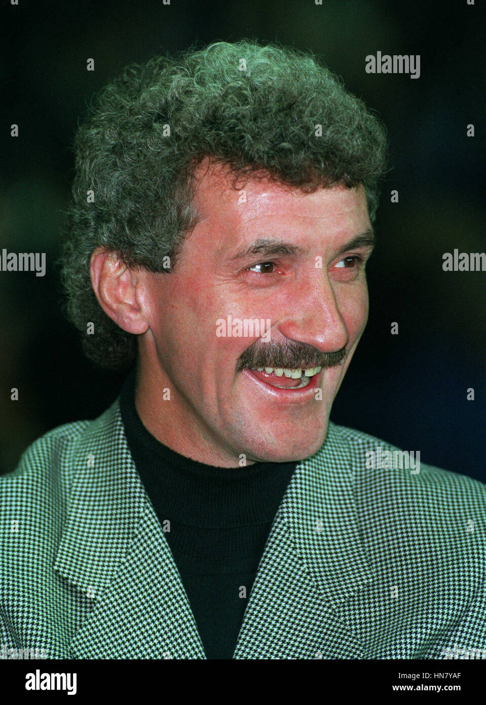 Terry mcdermott football hi-res stock photography and images - Alamy