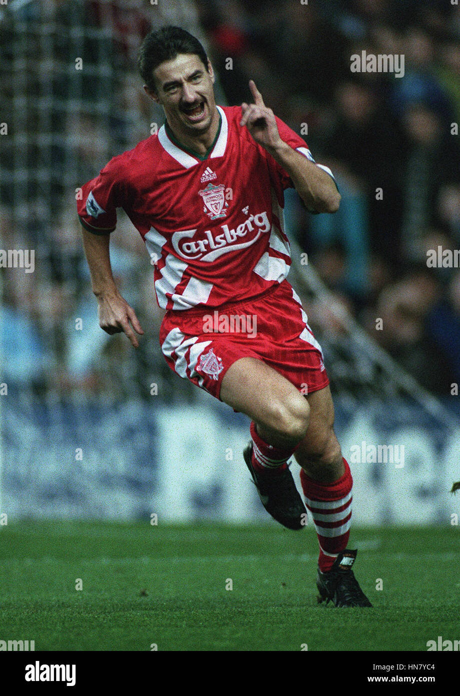 IAN RUSH LIVERPOOL FC 06 December 1994 Stock Photo - Alamy