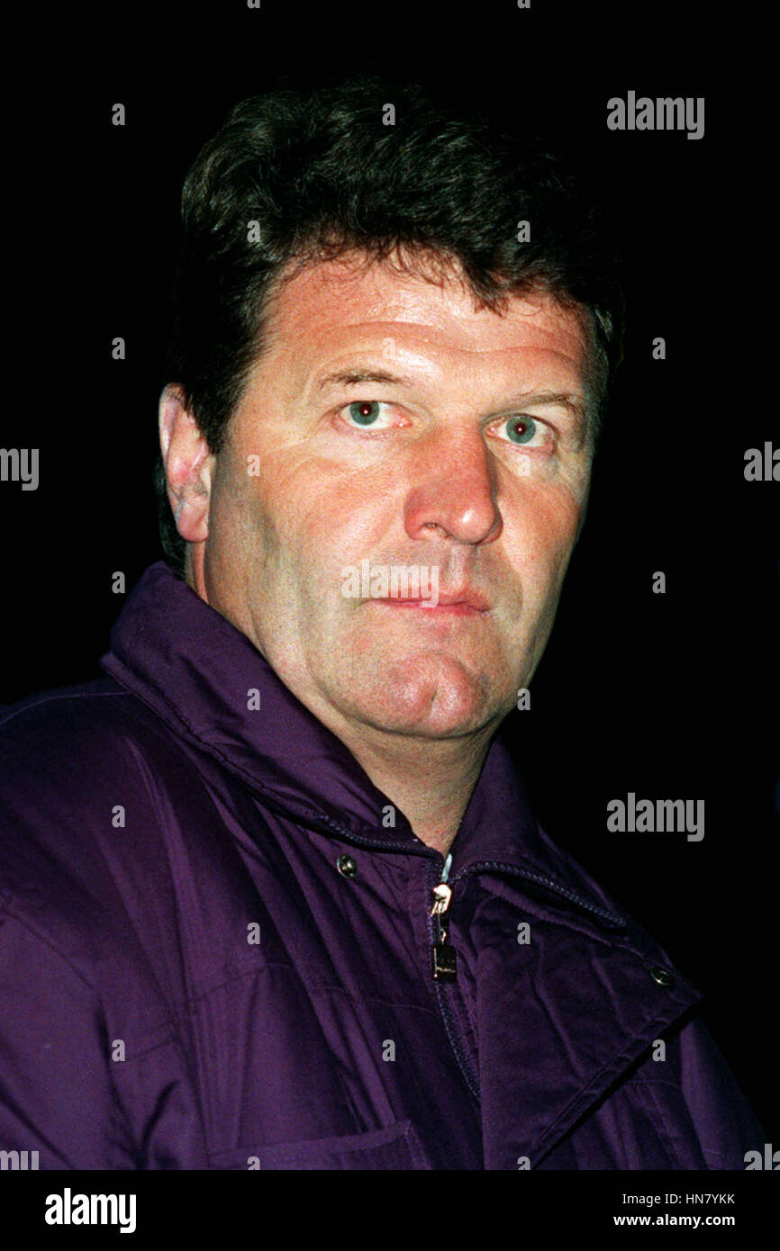 John toshack football hi-res stock photography and images - Alamy