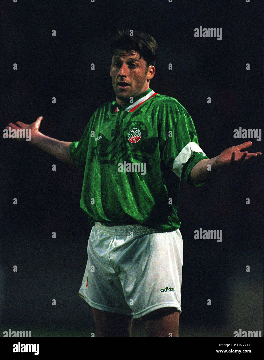 Andy townsend ireland hi-res stock photography and images - Alamy