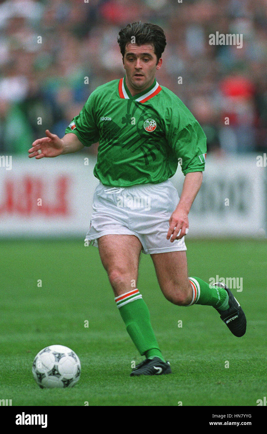 EDDIE MCGOLDRICK EIRE & ARSENAL FC 06 June 1994 Stock Photo - Alamy