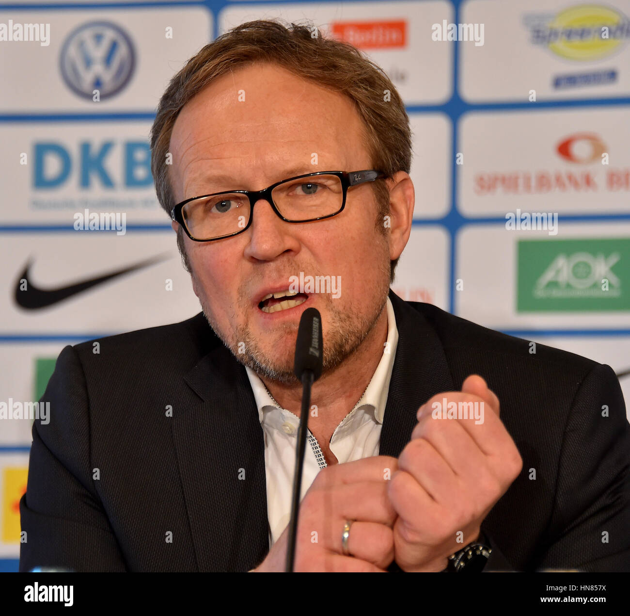 John Seeber's Instagram, Twitter & Facebook on IDCrawl