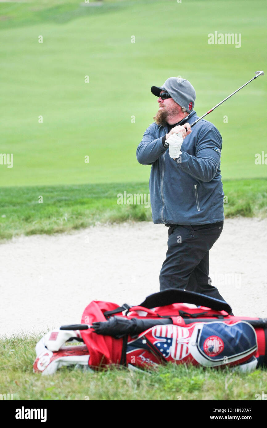 Pebble Beach, California, USA. 9th February, 2017. Musicman celeb ...