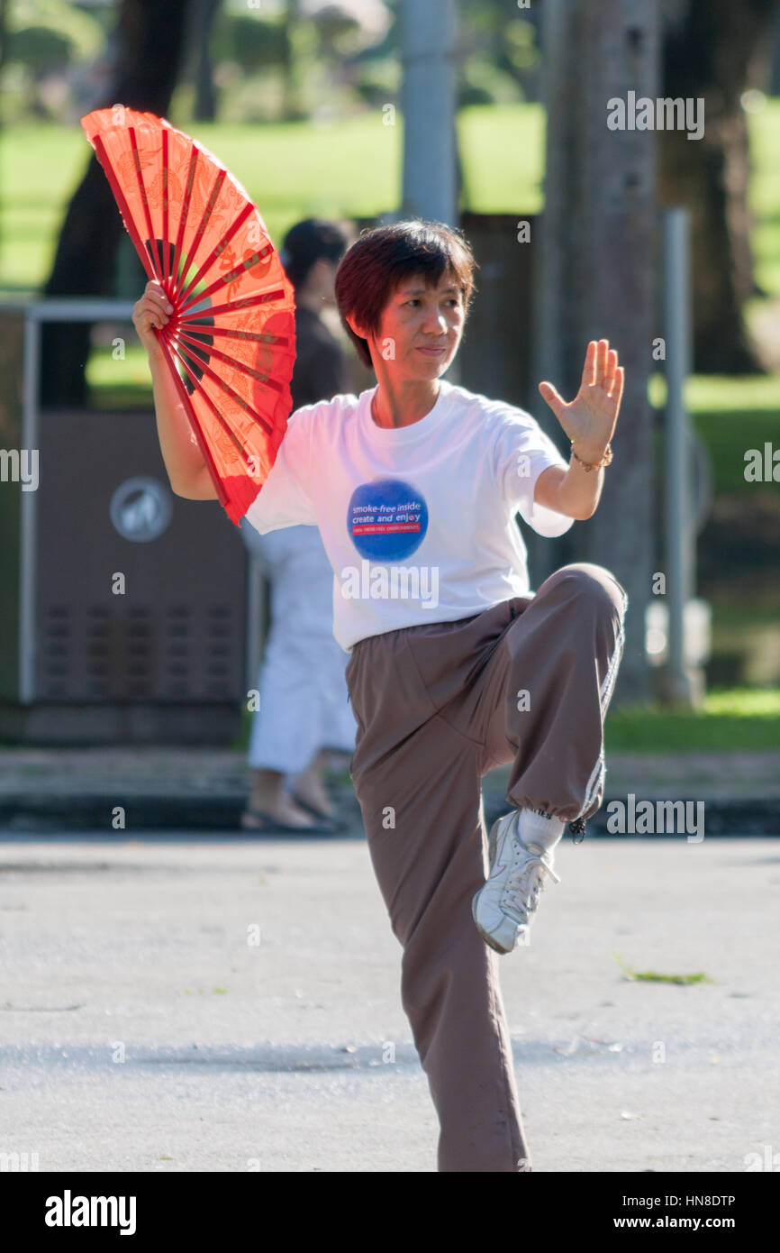 Fan dance hi-res stock photography and images - Alamy