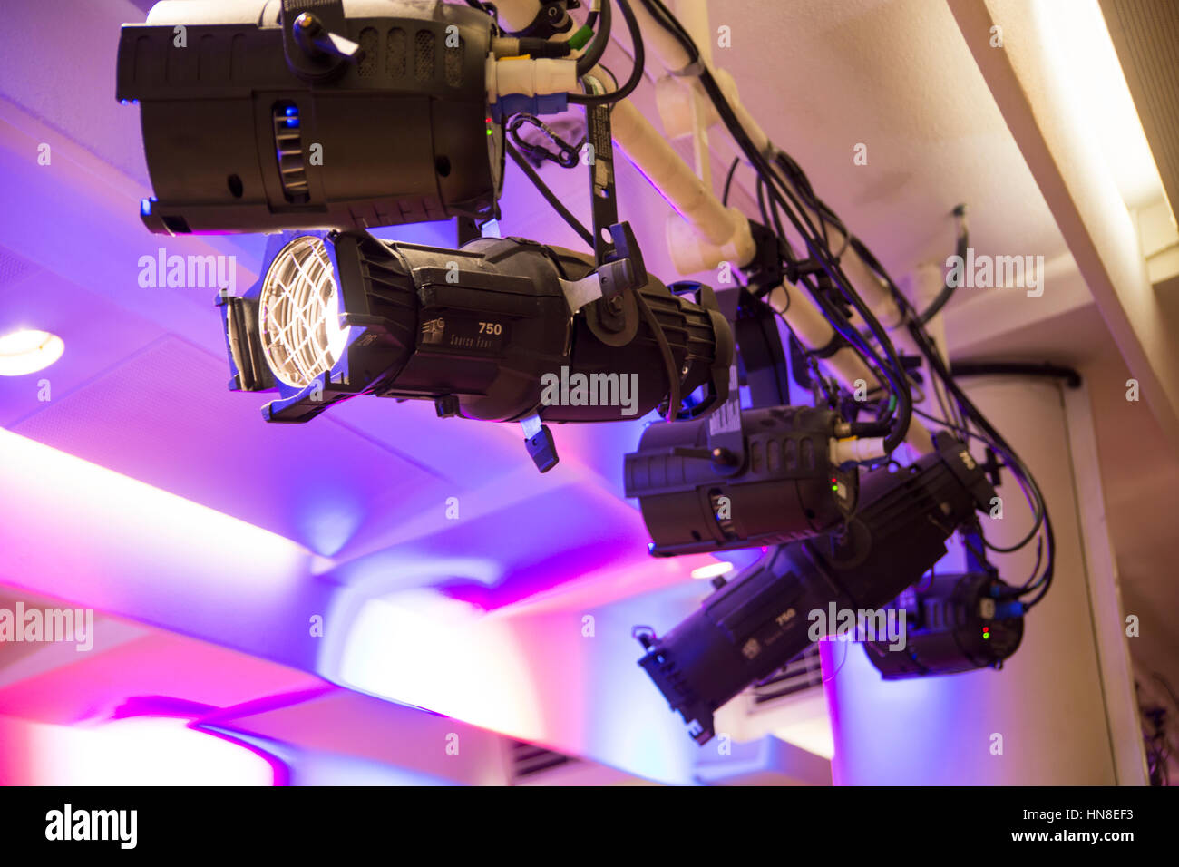 Stage lighting spotlights hi-res stock photography and images - Alamy