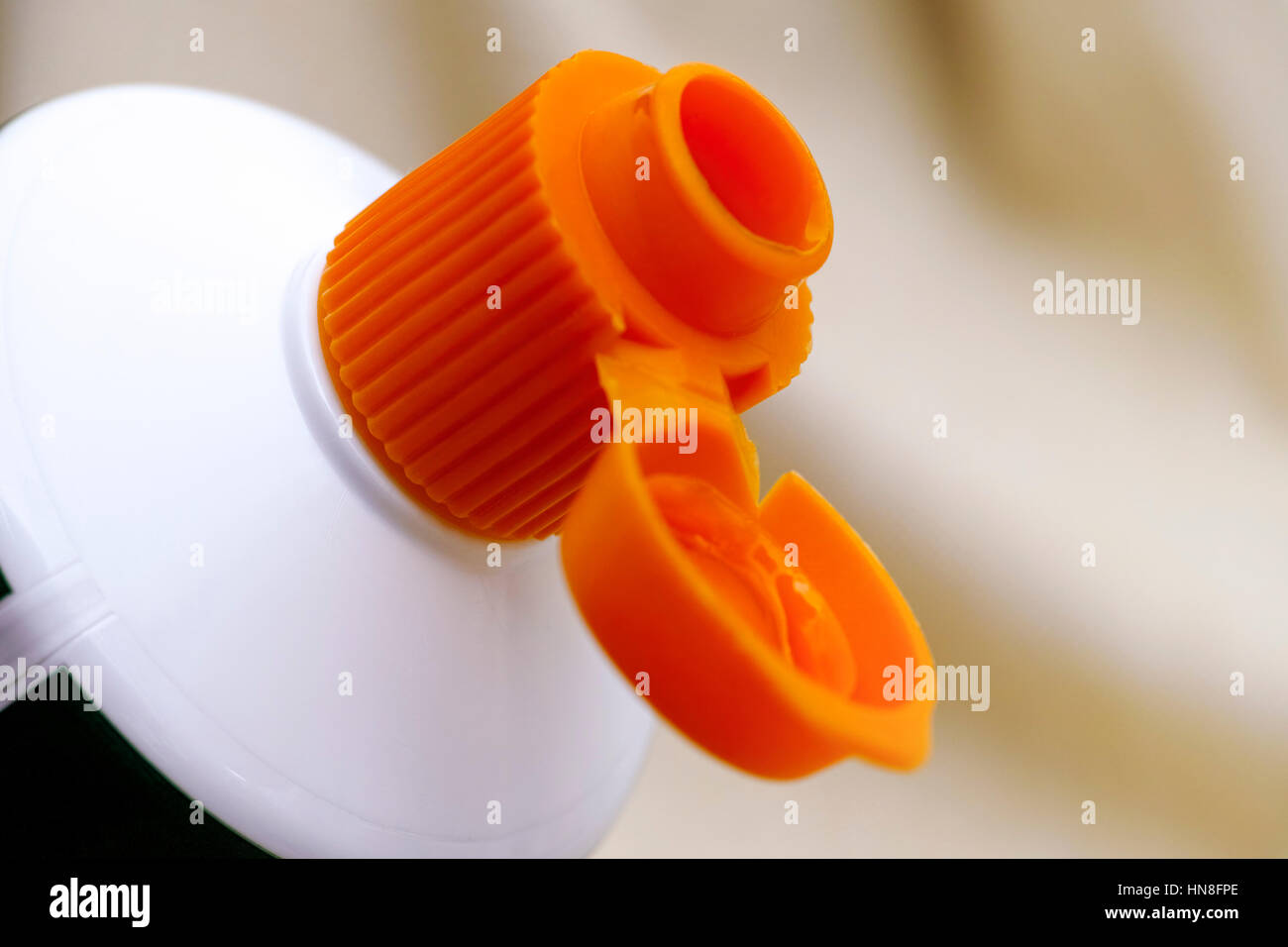 Toothpaste tube open hi-res stock photography and images - Alamy