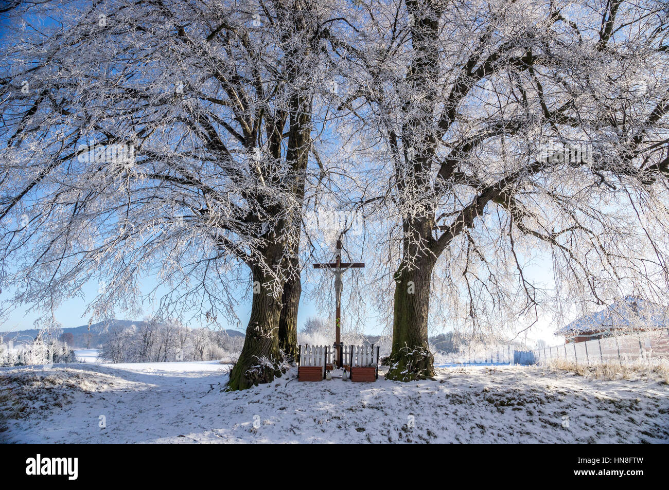 Chapel among trees hi-res stock photography and images - Alamy