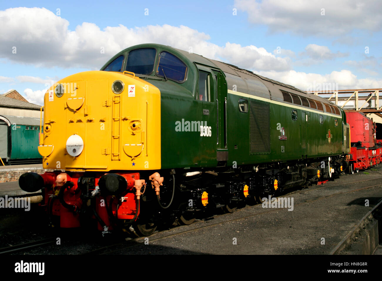Class 40 diesel locomotive hi-res stock photography and images - Alamy