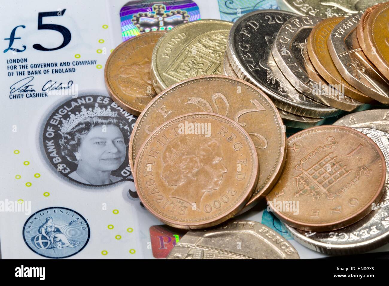 Silver 1p coin hi-res stock photography and images - Alamy