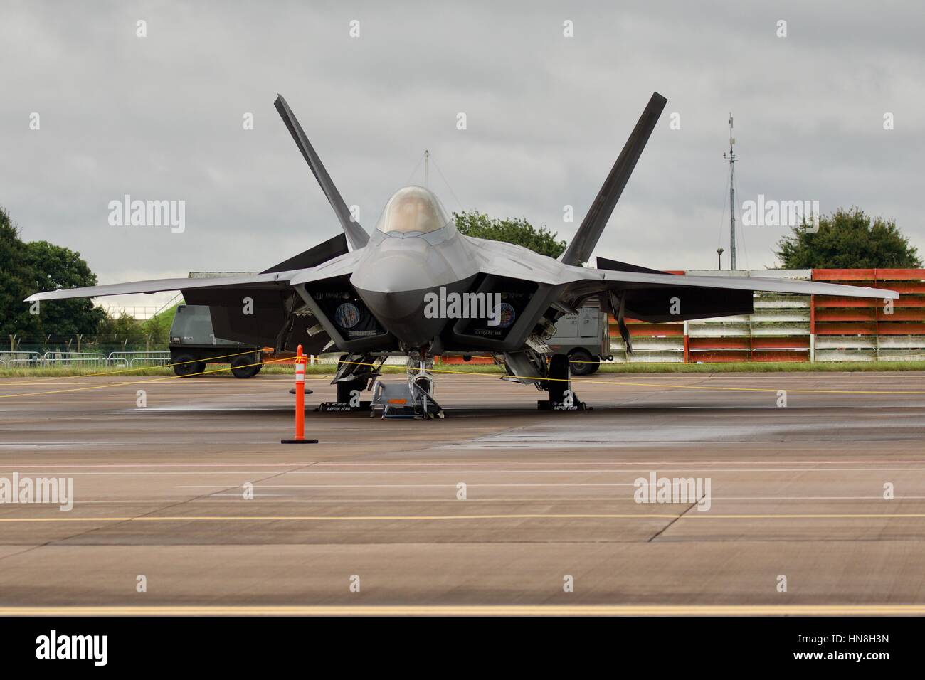 F22 raptor cockpit hi-res stock photography and images - Alamy