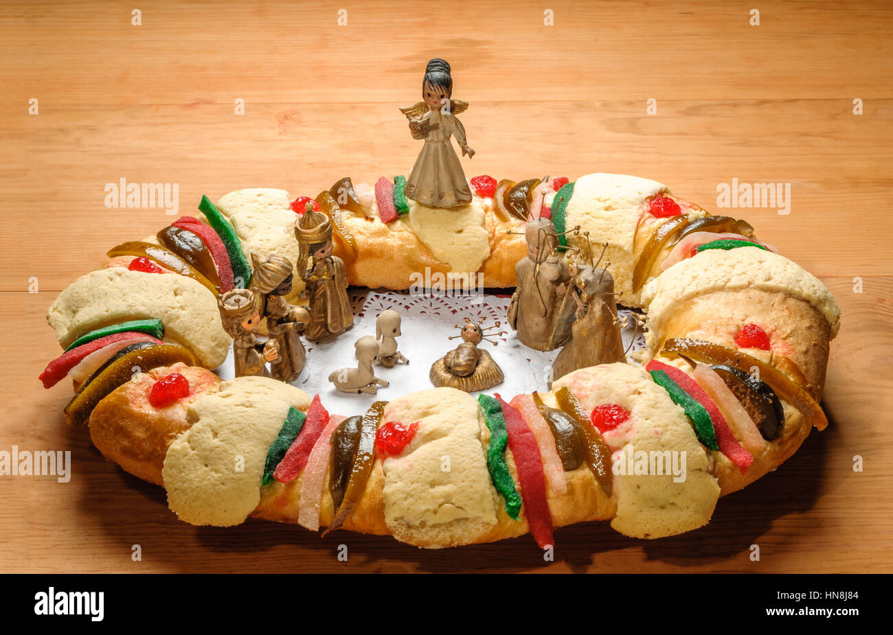 Rosca de reyes jesus hi-res stock photography and images - Alamy