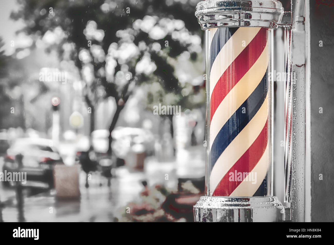 Red and white barber pole hi-res stock photography and images - Alamy
