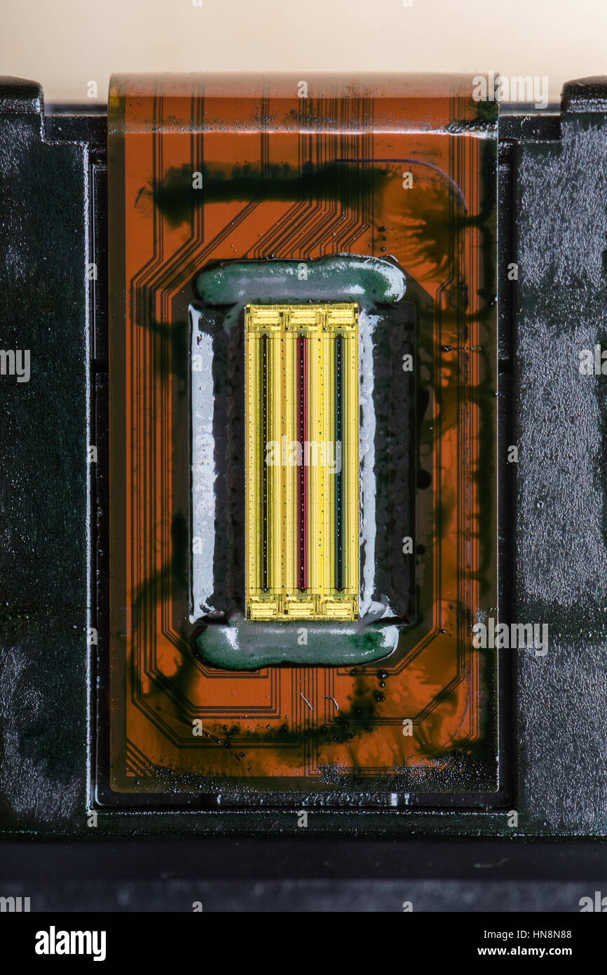 Closeup nozzle plate ink cartridge hi-res stock photography and images ...