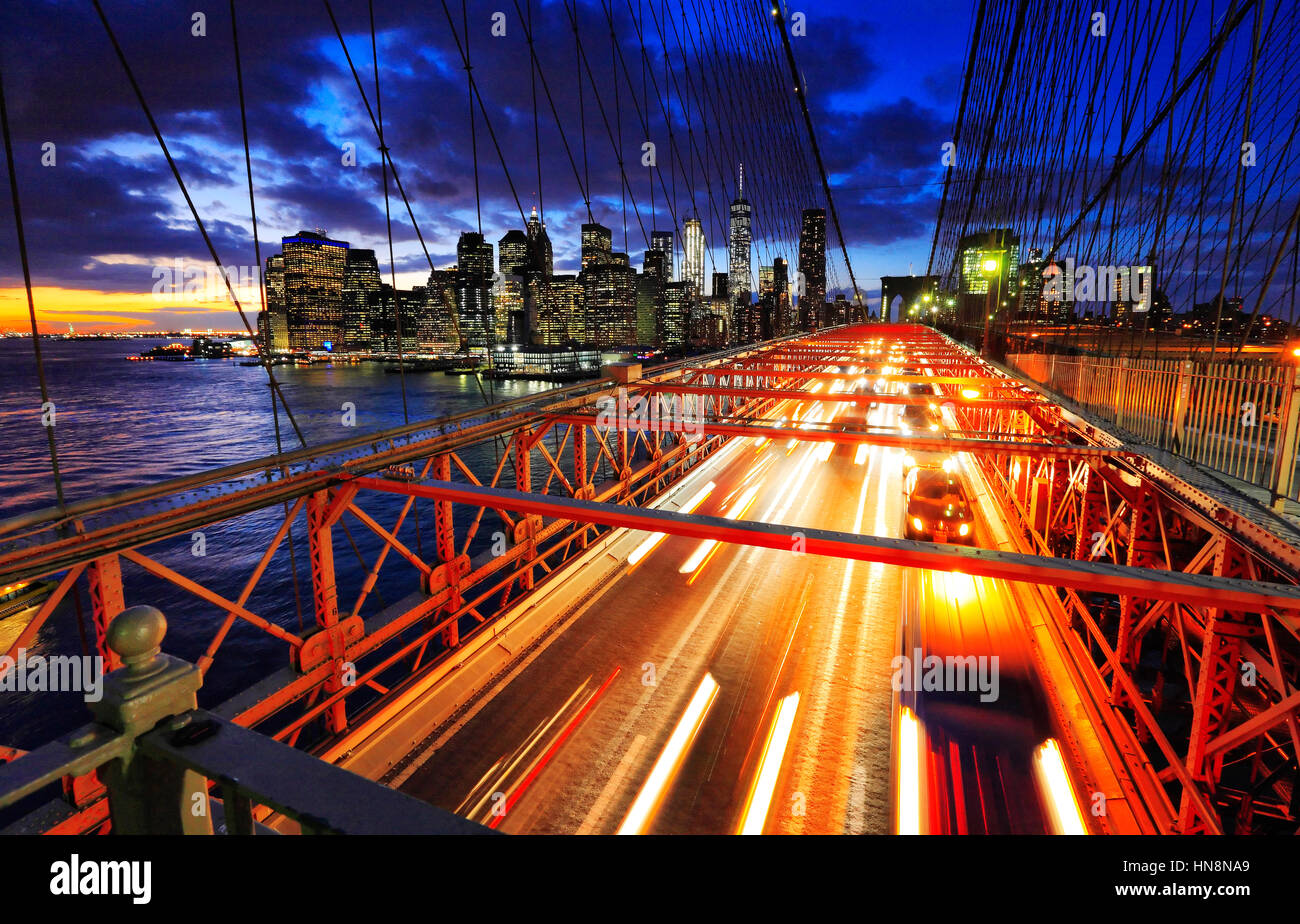 Brooklyn bridge night view hi-res stock photography and images - Alamy