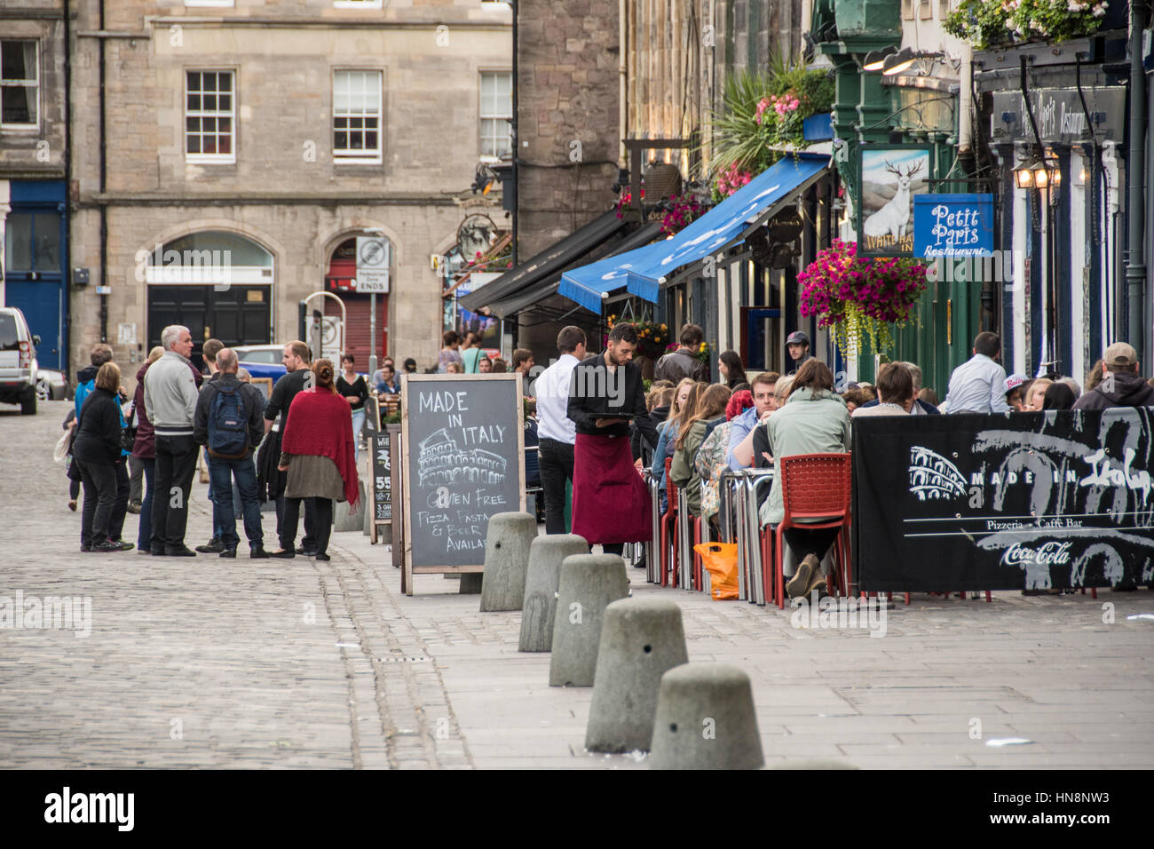 UK, Scotland, Edinburgh - A busy street in Edinburgh, Scotland's ...