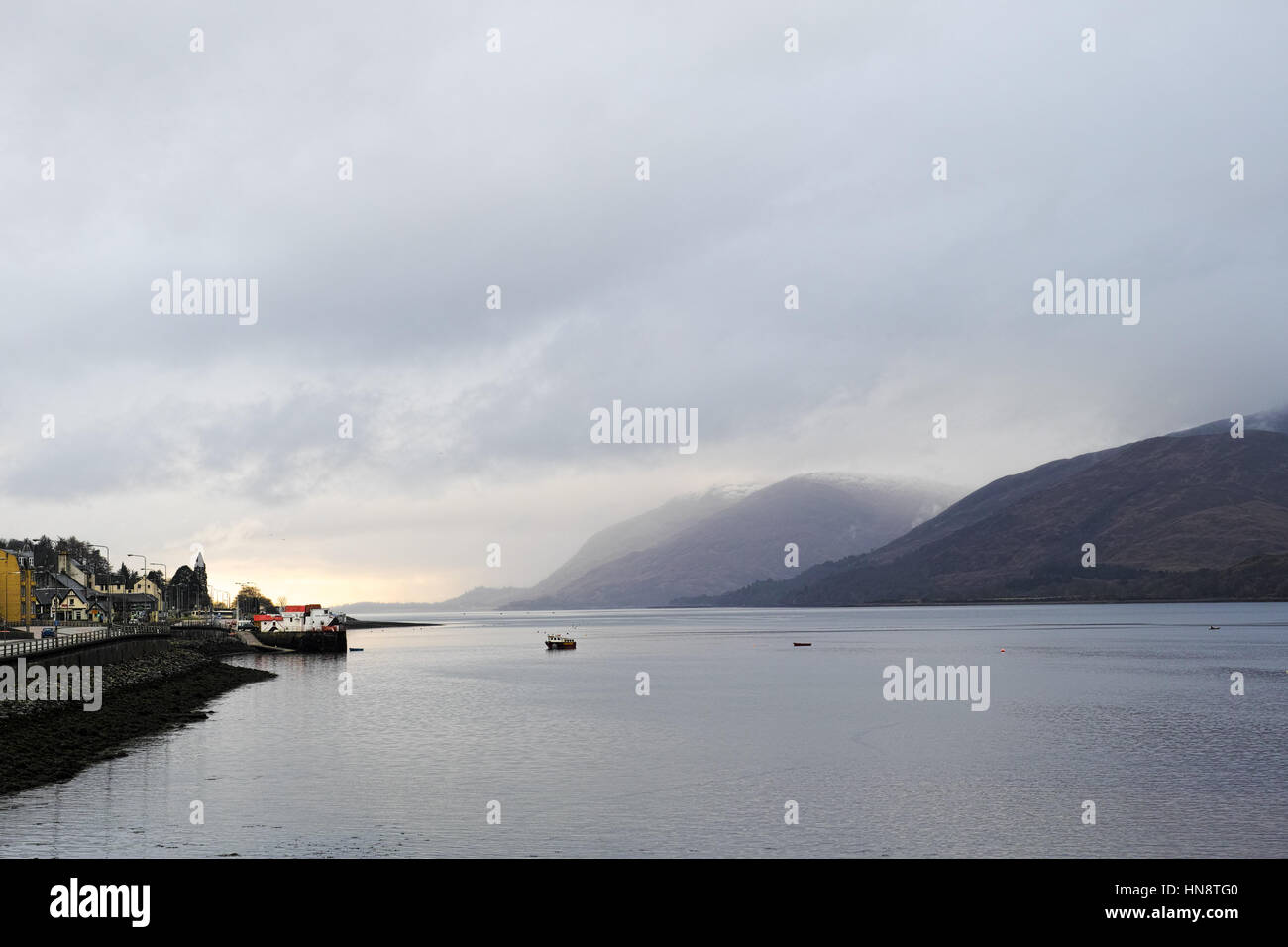 Loch linnhe and fort william hi-res stock photography and images - Alamy