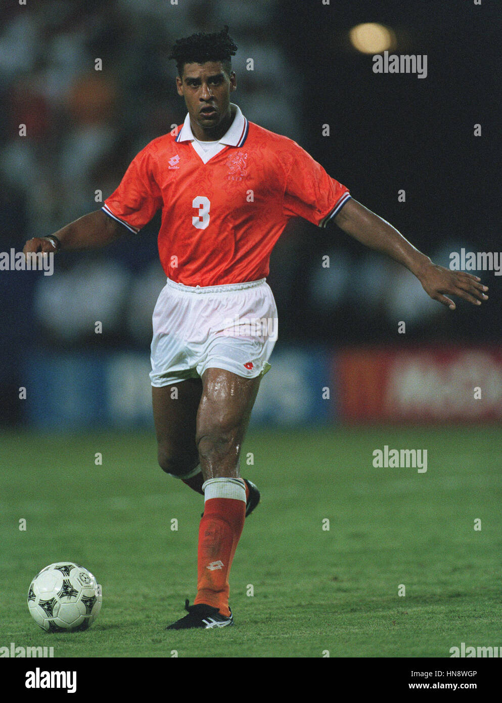 FRANK RIJKAARD HOLLAND & AC MILAN 02 August 1994 Stock Photo - Alamy