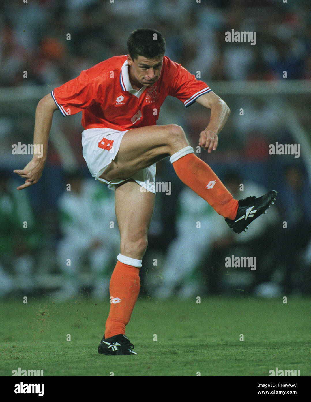 Wim jonk 1994 hi-res stock photography and images - Alamy