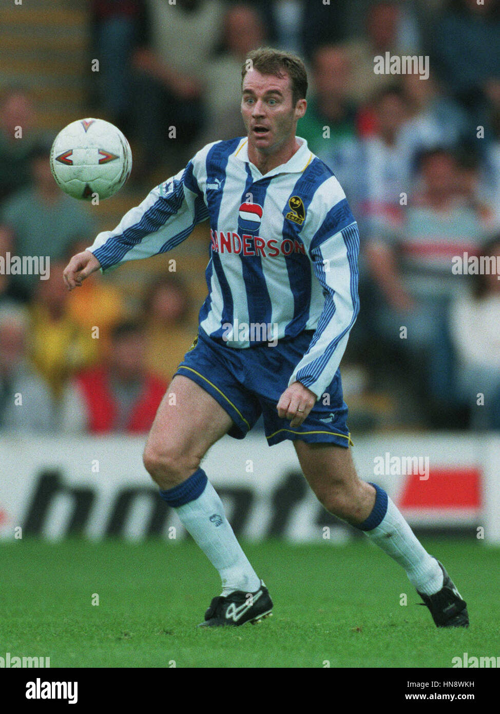 JOHN SHERIDAN SHEFFIELD WEDNESDAY FC 06 September 1994 Stock Photo - Alamy