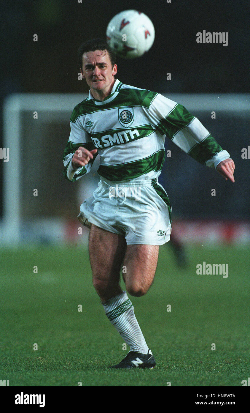 ANDY WALKER GLASGOW CELTIC FC 01 November 1994 Stock Photo - Alamy