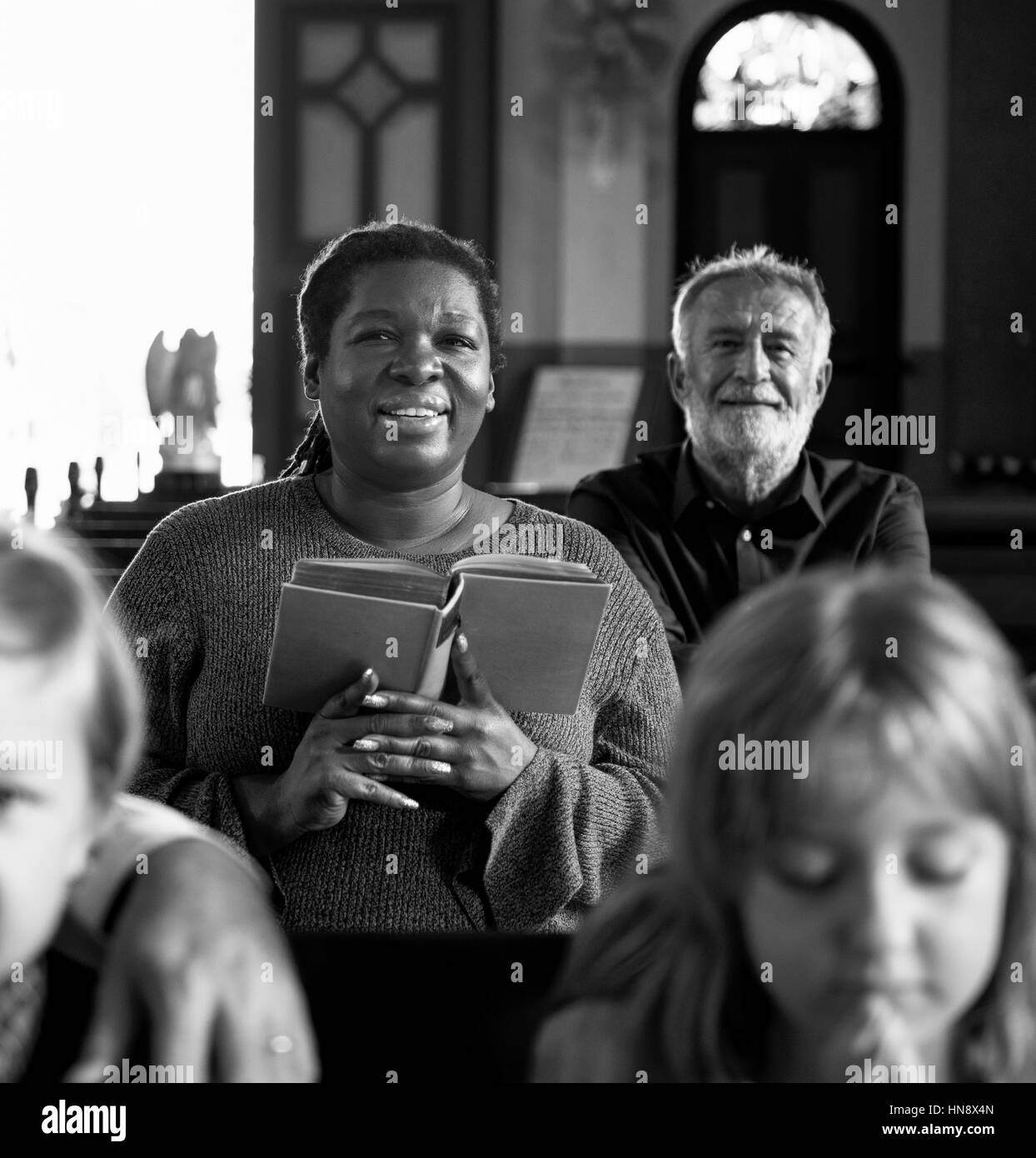 Praise worship church african hi-res stock photography and images - Alamy