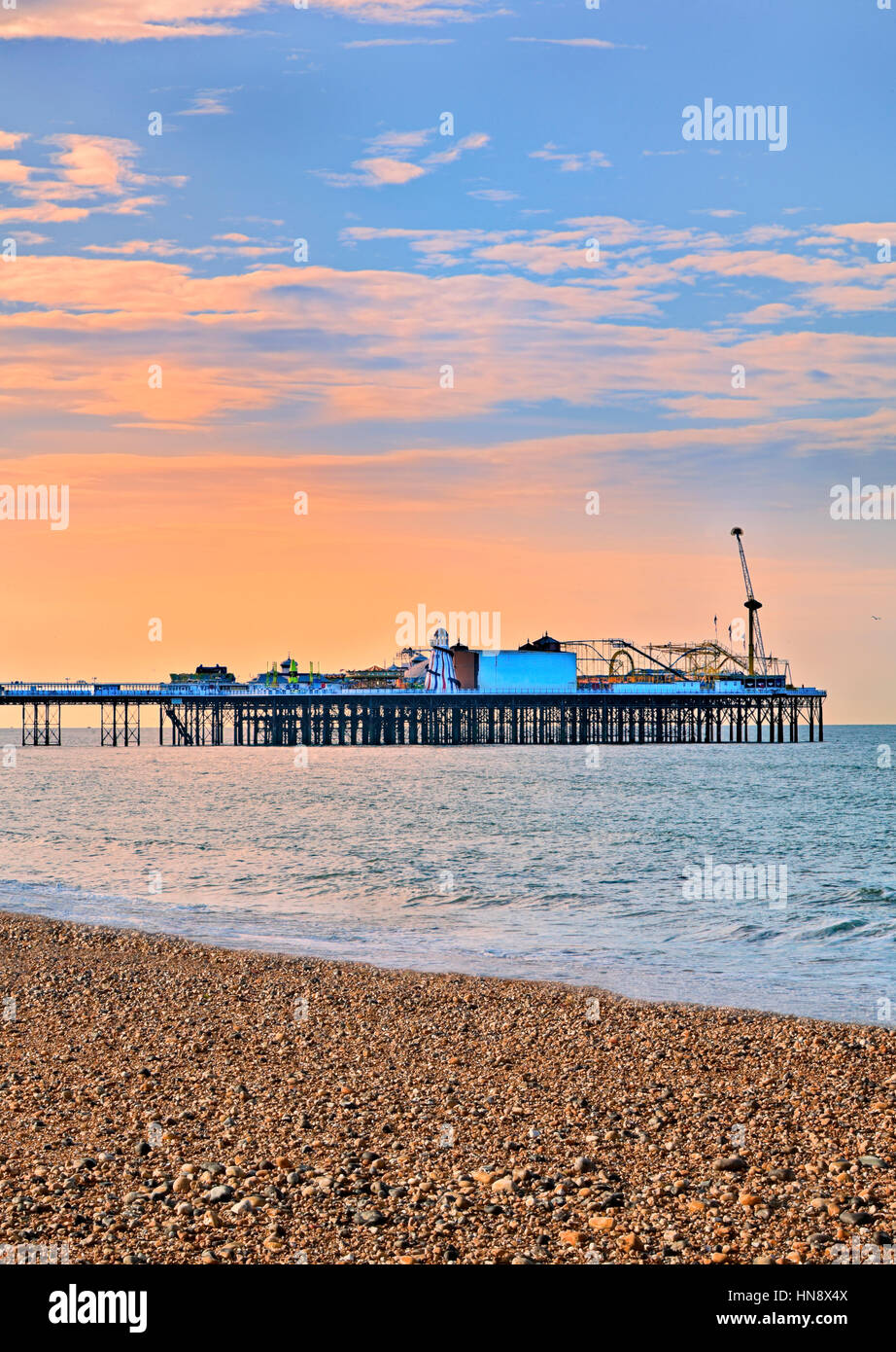 Brighton pier in the mist hi-res stock photography and images - Alamy