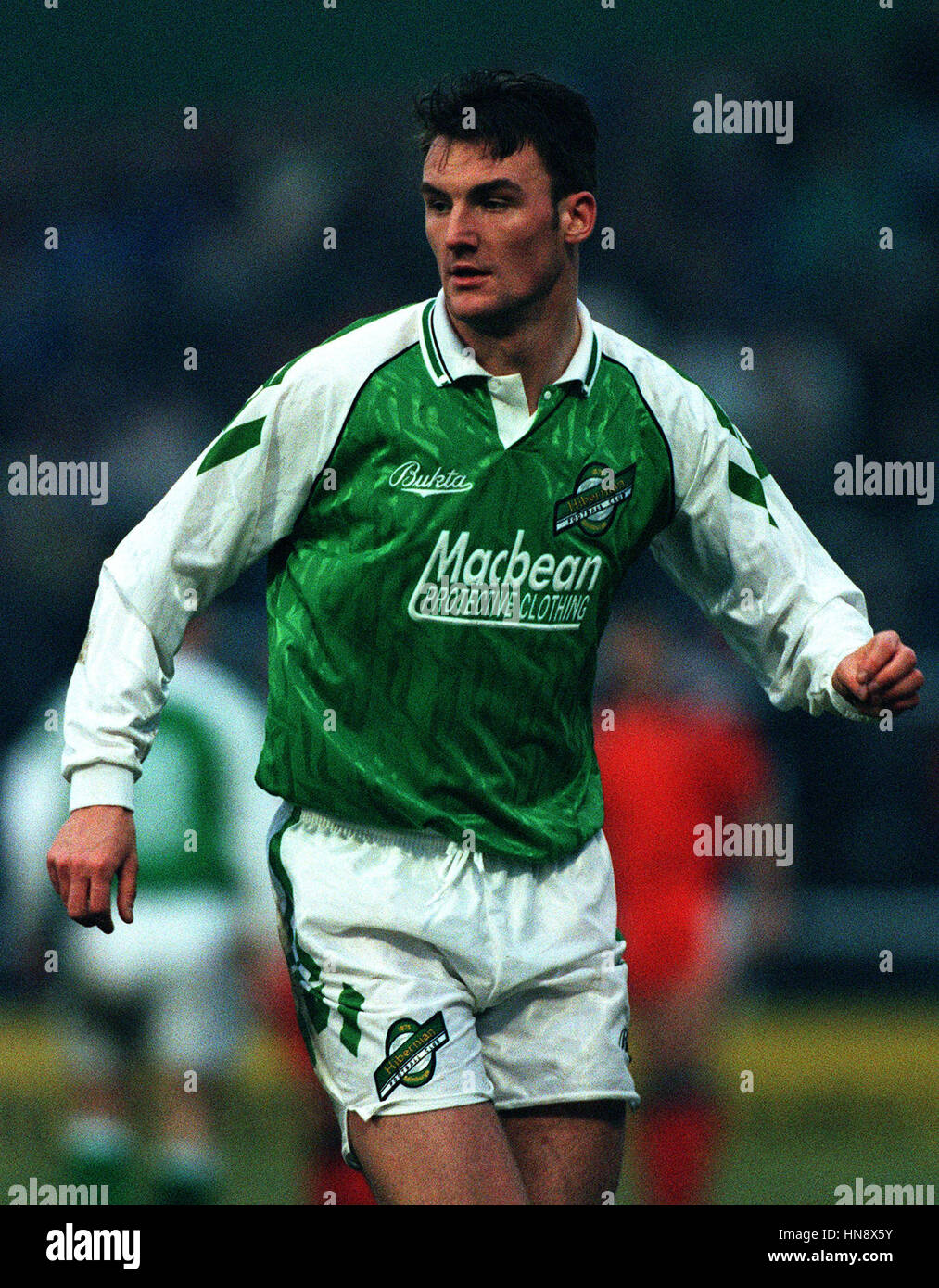 Hibernian fc steven tweed hi-res stock photography and images - Alamy