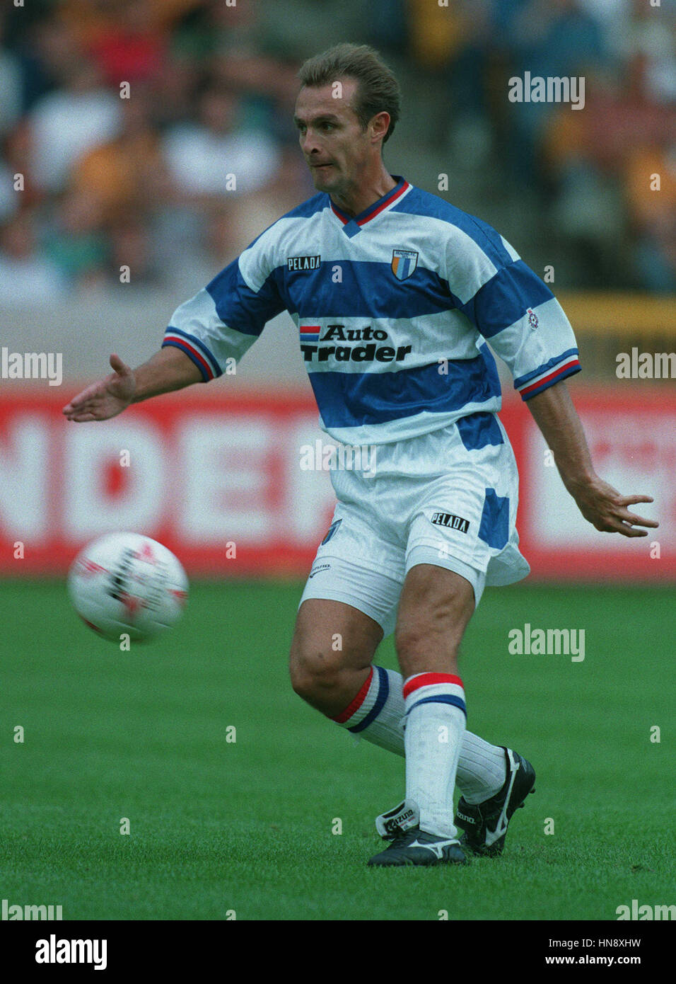 JIMMY QUINN . READING FC 24 August 1994 Stock Photo - Alamy