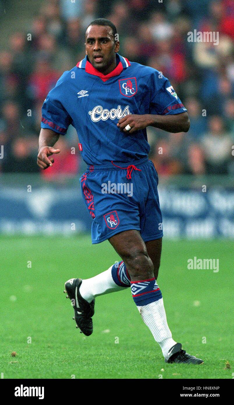 David rocastle chelsea fc 28 hi-res stock photography and images - Alamy