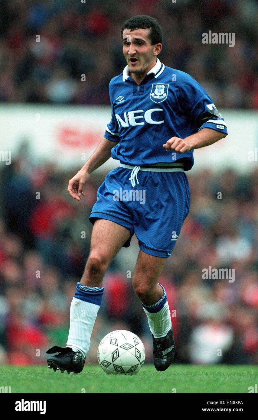 VINNY SAMWAYS EVERTON FC 04 October 1994 Stock Photo - Alamy