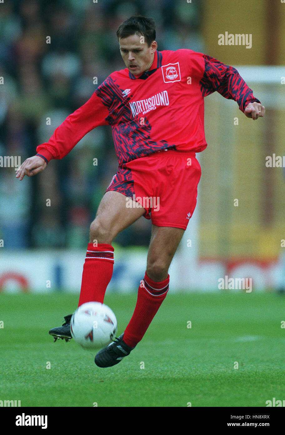 SCOTT BOOTH ABERDEEN FC 10 October 1994 Stock Photo - Alamy