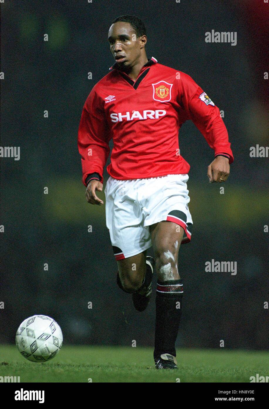 PAUL INCE MANCHESTER UNITED FC 18 November 1994 Stock Photo - Alamy
