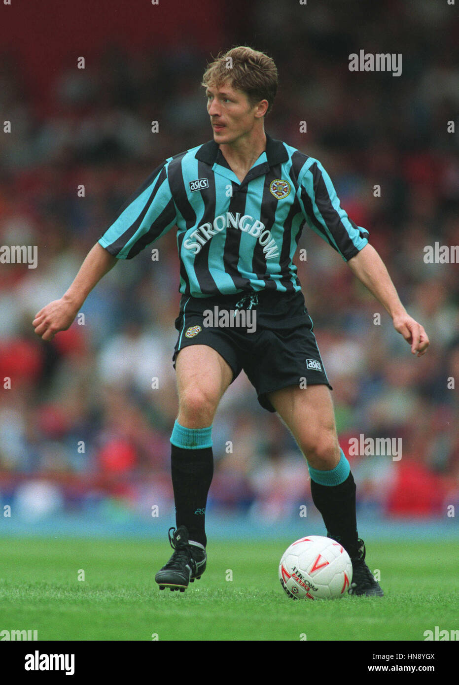 JOHN MILLAR HEART OF MIDLOTHIAN FC 26 September 1994 Stock Photo - Alamy