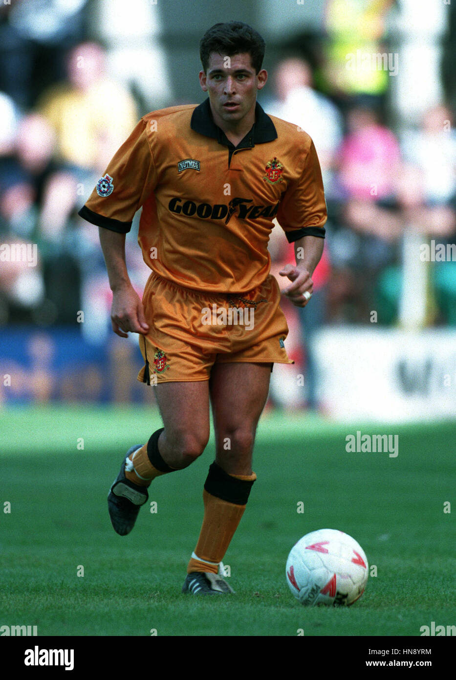 ANDY THOMPSON WOLVERHAMPTON WANDERERS FC 24 August 1994 Stock Photo - Alamy