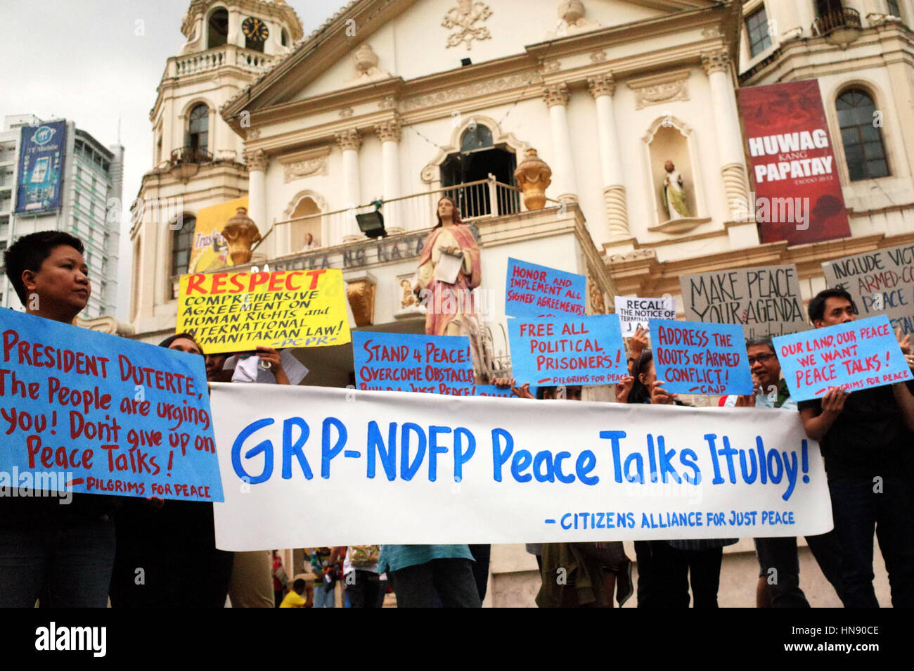 Filipino activists hi-res stock photography and images - Alamy