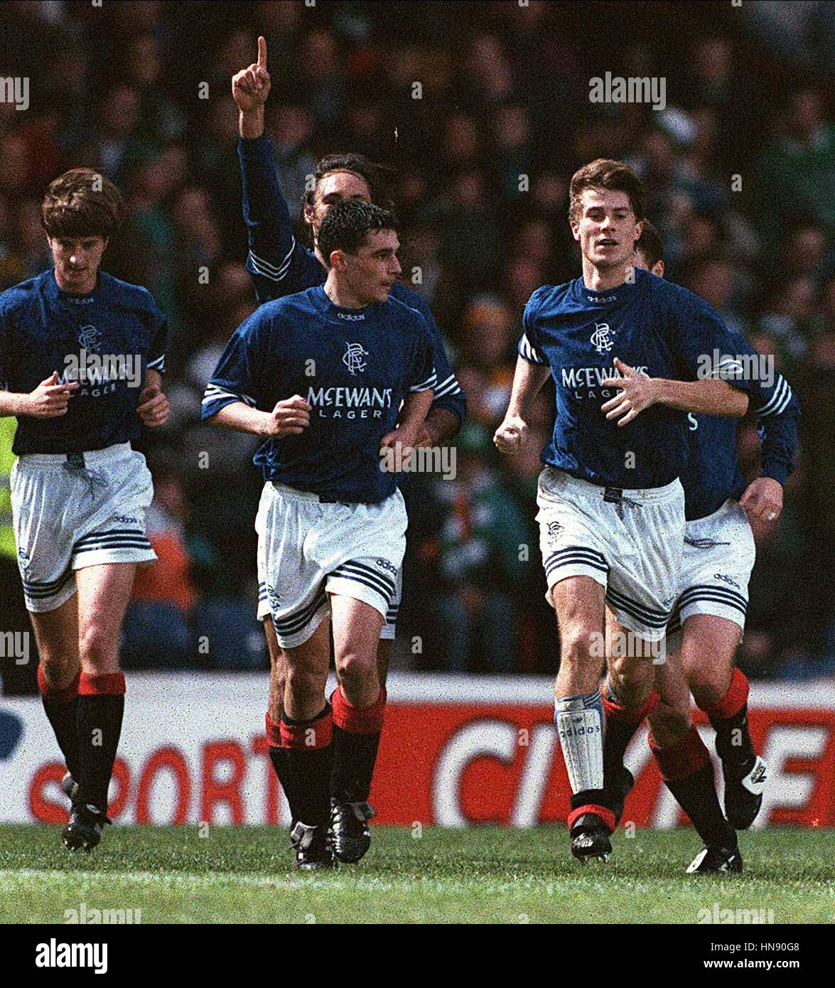 Celtic rangers hi-res stock photography and images - Alamy