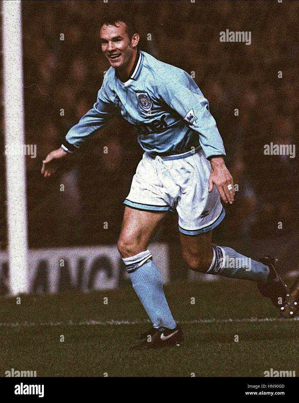 PETER BEAGRIE MAN CITY V SOUTHAMPTON MAN CITY V SOUTHAMPTON 05 November ...